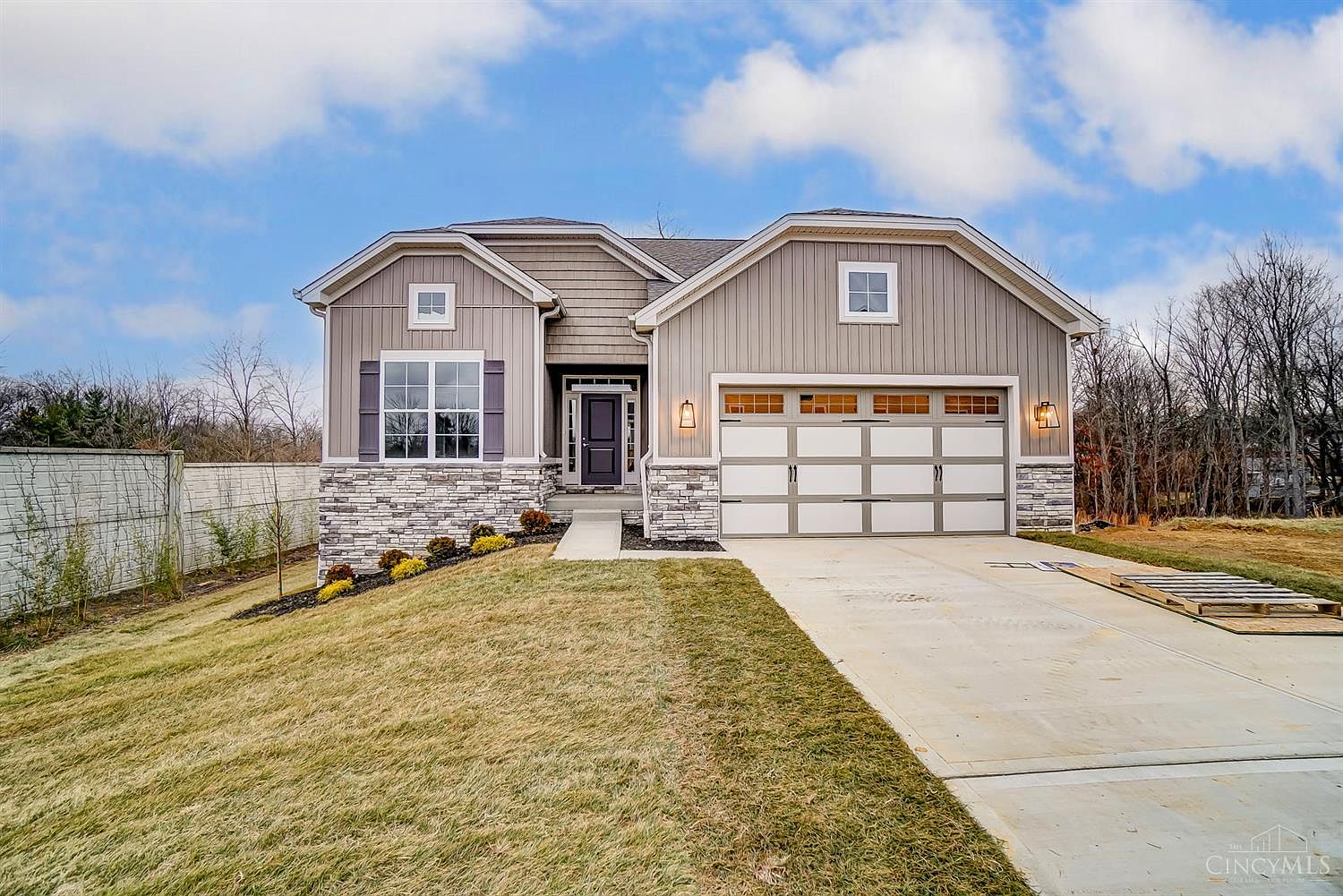 8004 Hignite Ct, Cincinnati, OH 45255 | Zillow