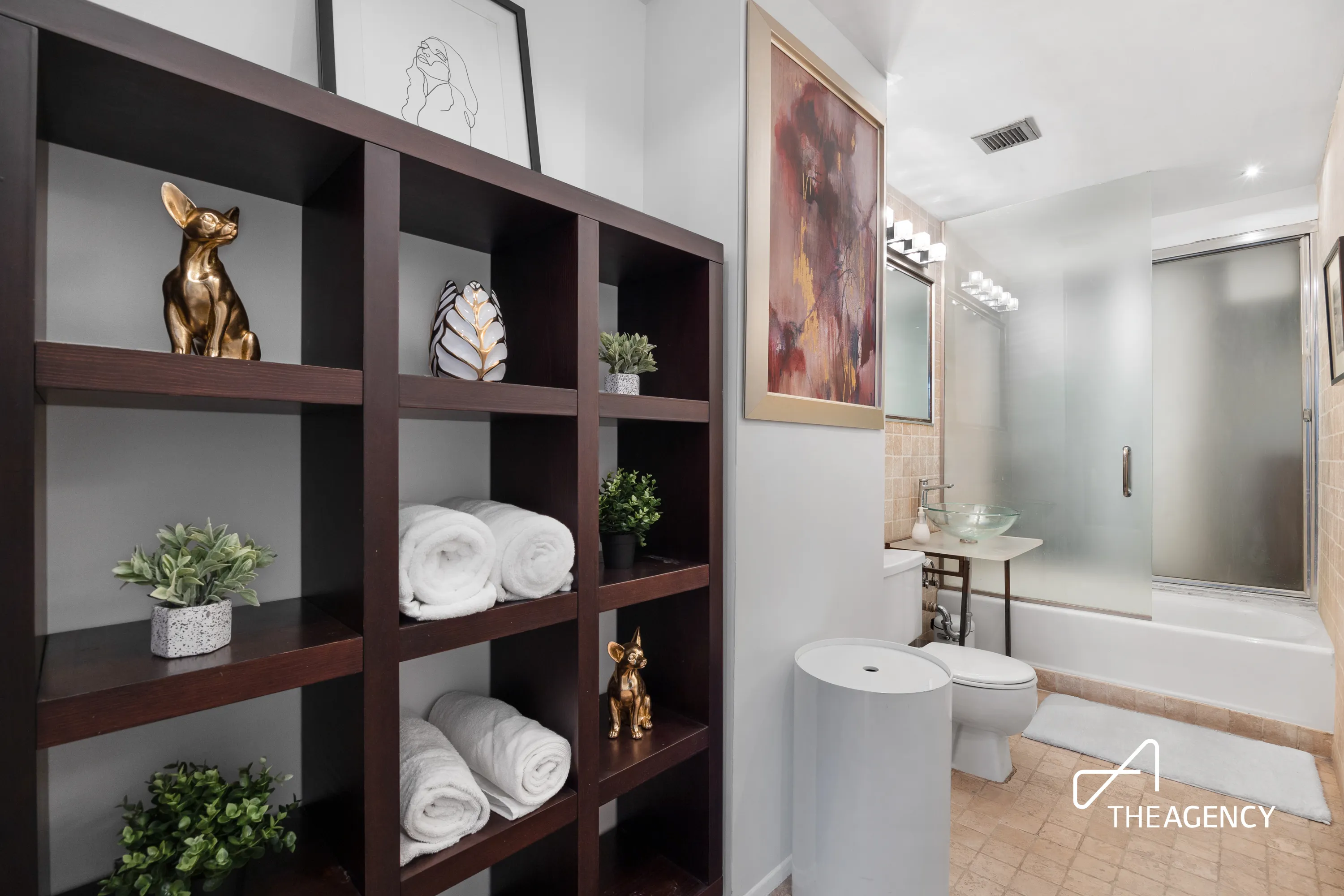 250 Mercer Street #1207B in Greenwich Village, Manhattan | StreetEasy