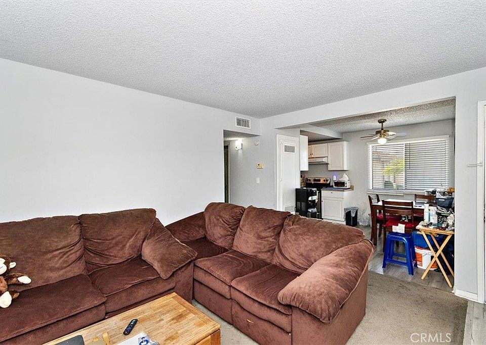 12835 10th St Chino CA | Zillow