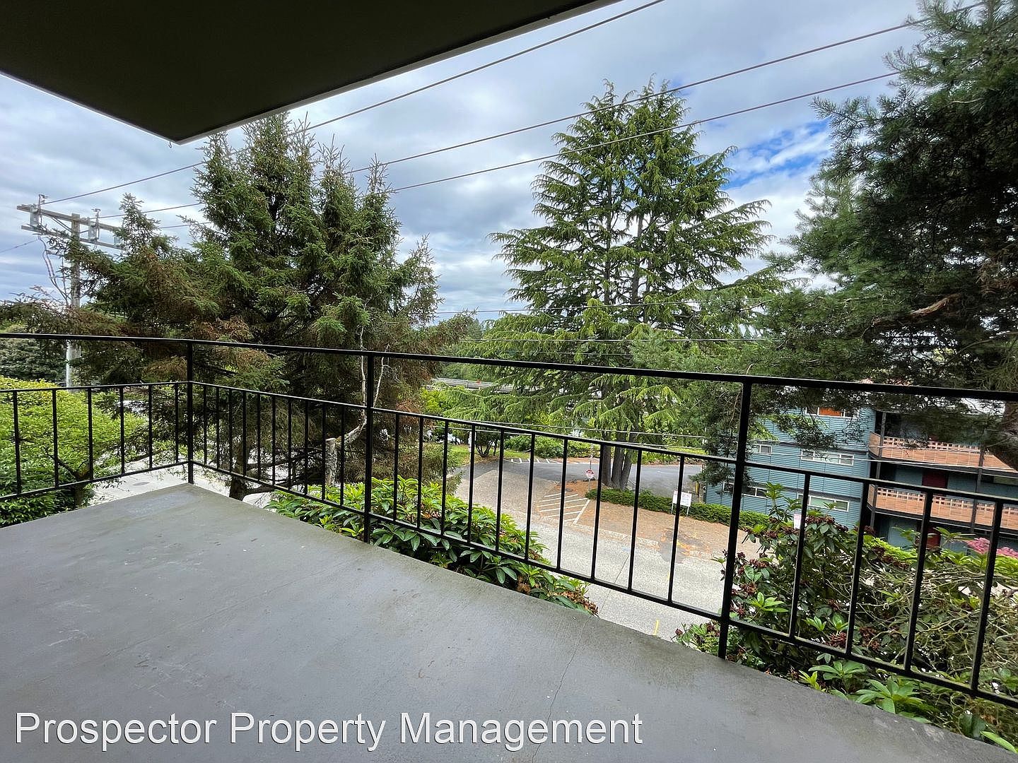 3201 W Commodore Way APT 203, Seattle, WA 98199 | Zillow