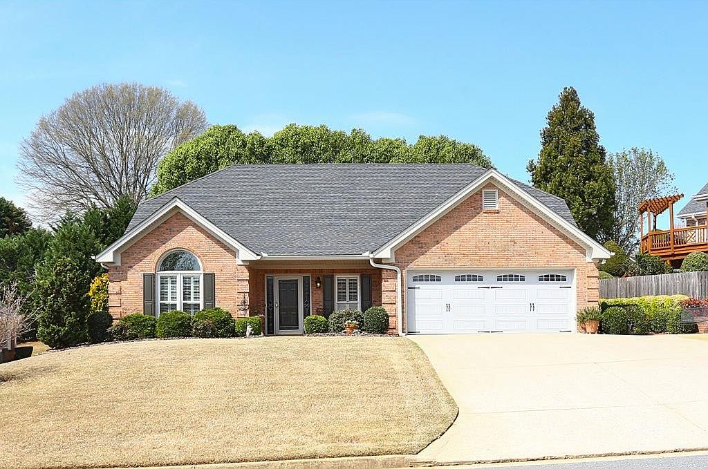 1015 Malbrough Dr, Alpharetta, GA 30004 | Zillow