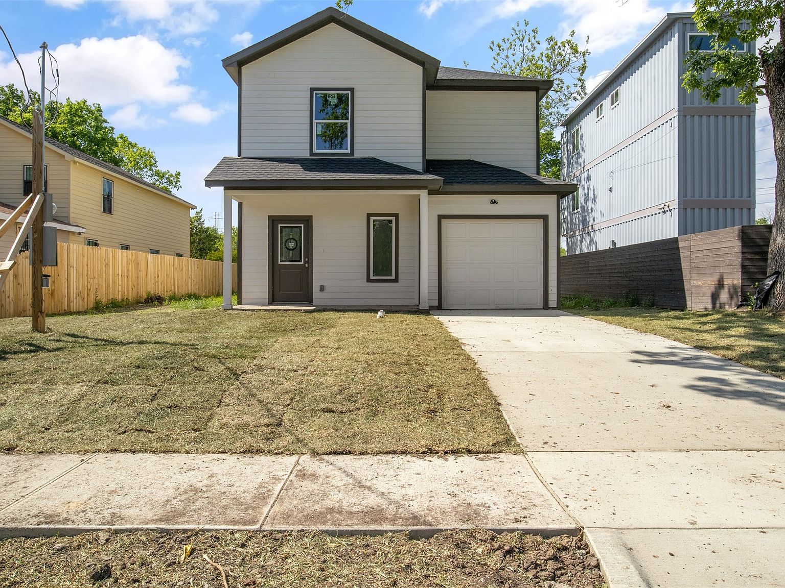 3323 Rutledge St, Dallas, TX 75215 | MLS #20880597 | Zillow