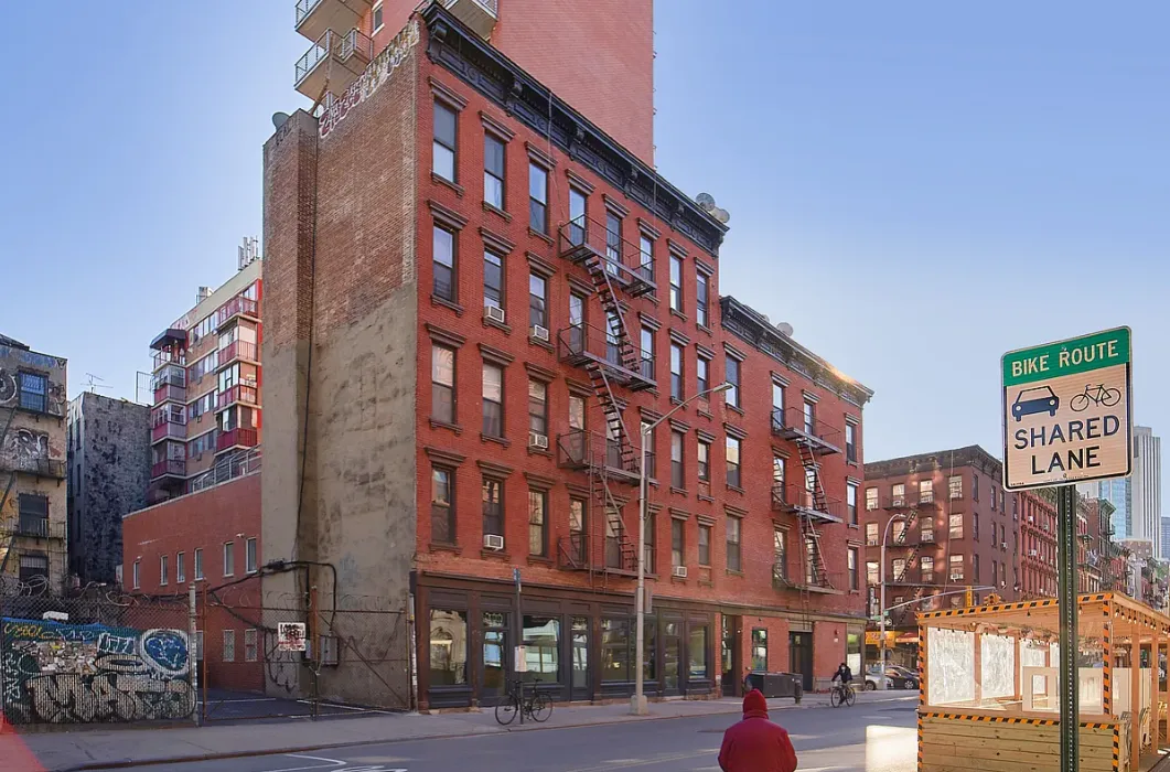 42 Market Street #2B in Two Bridges, Manhattan | StreetEasy