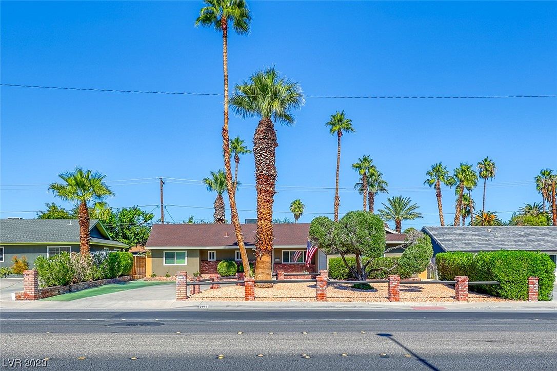 2616 W Oakey Blvd, Las Vegas, NV 89102 | Zillow
