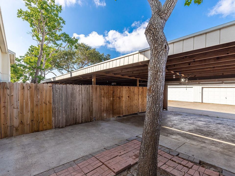 Ridgeway Townhomes On Burnham Drive - 5501 Burnham Dr Corpus Christi TX ...