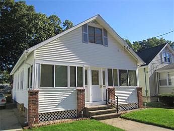 95 Alvin St, Springfield, MA 01104 | Zillow
