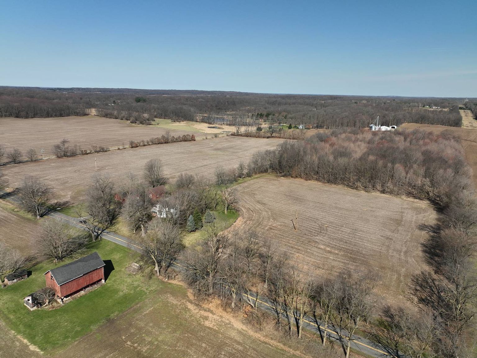 10822 W V Ave, Schoolcraft, MI 49087 | MLS #11269209 | Zillow