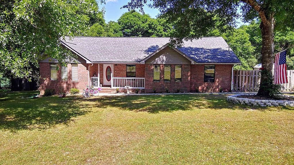 300 Shell Dr, Crestview, FL 32536 | Zillow