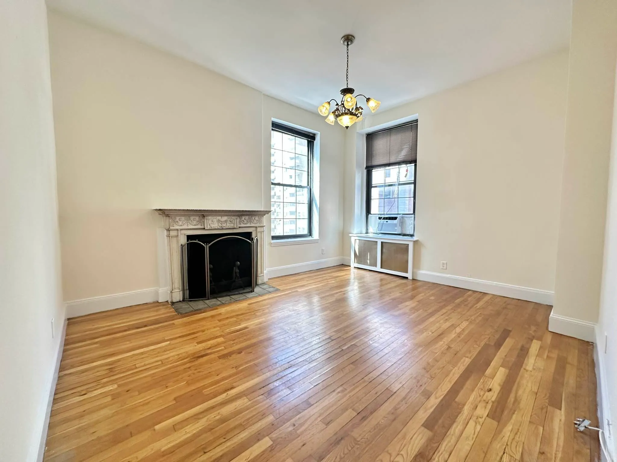 49 Park Avenue #3V in Murray Hill, Manhattan | StreetEasy