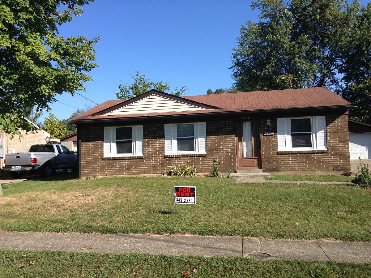 6005 Stillridge Ct, Louisville, KY 40229 | Zillow