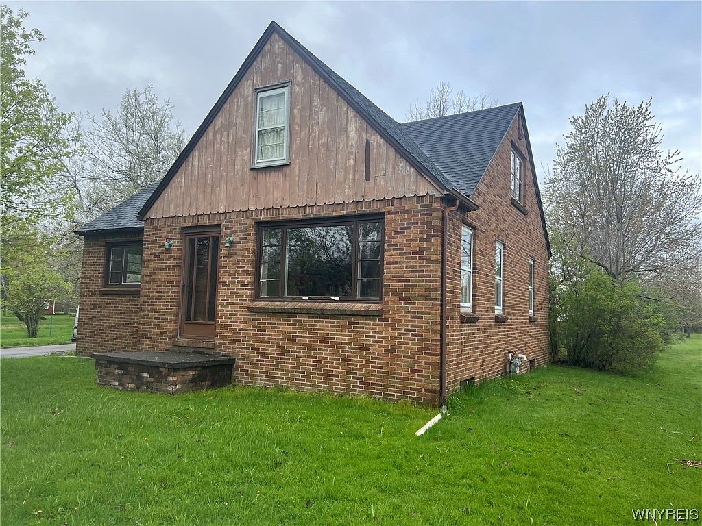 420 New Rd, East Amherst, NY 14051 | Zillow