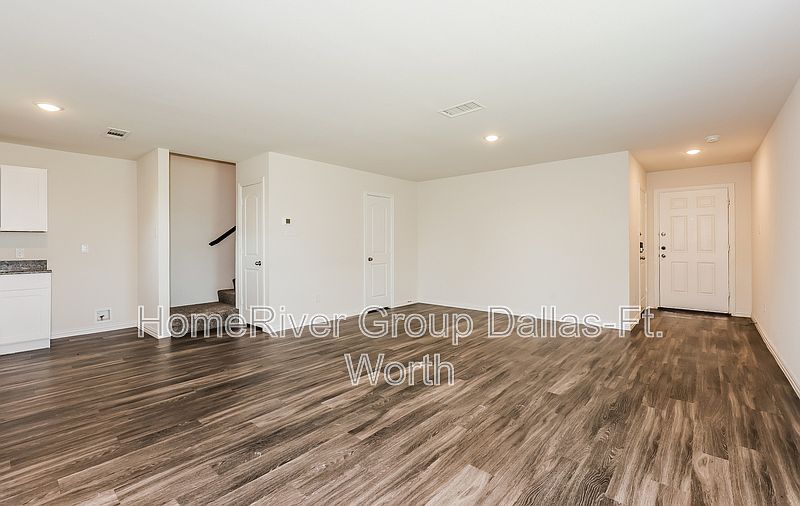 2709 Berryhill Dr, Fort Worth, TX 76105 | Zillow