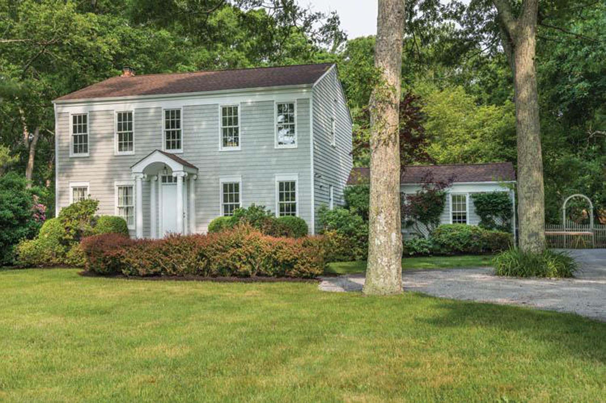 444 Scuttle Hole Rd, Water Mill, NY 11976 | Out East