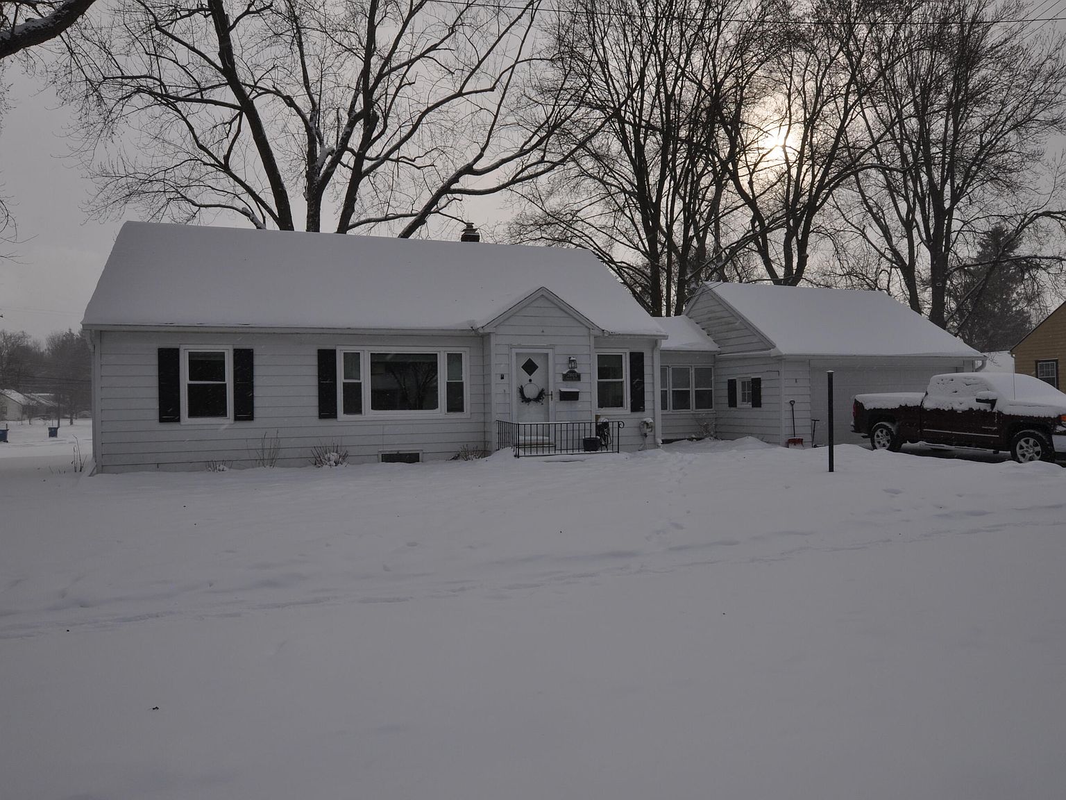 2801 Grace Rd, Kalamazoo, MI 49006 | Zillow