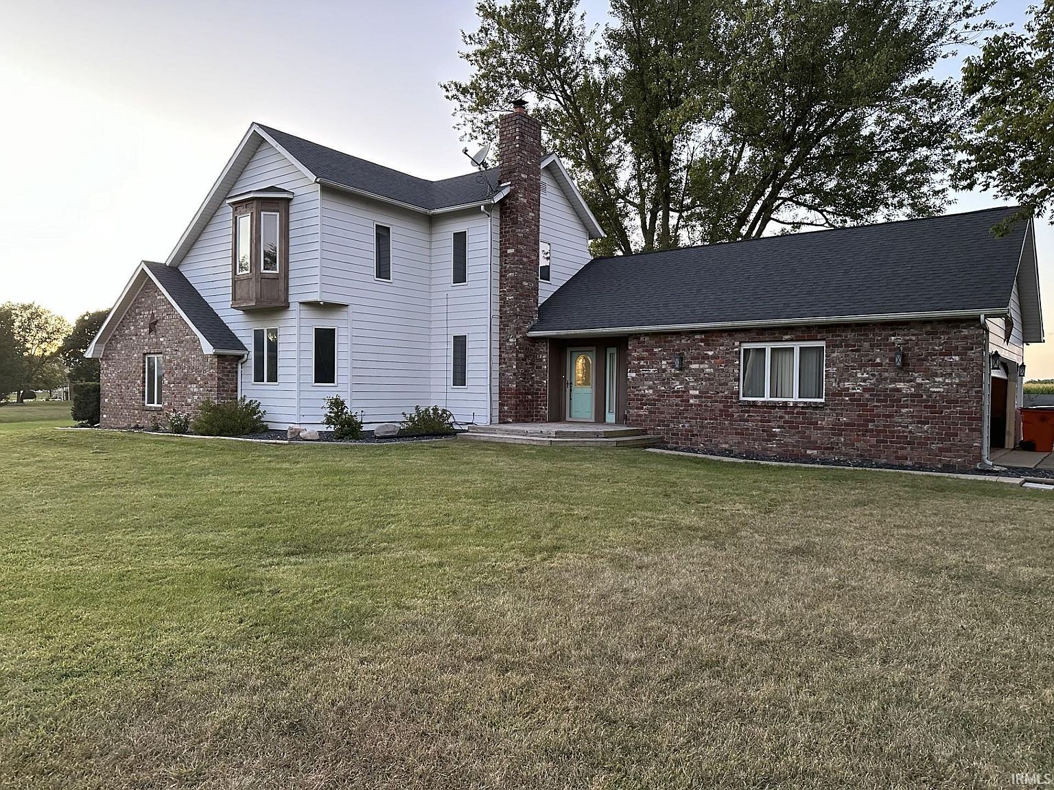 10285 E 1250th Rd S, Galveston, IN 46932 | Zillow