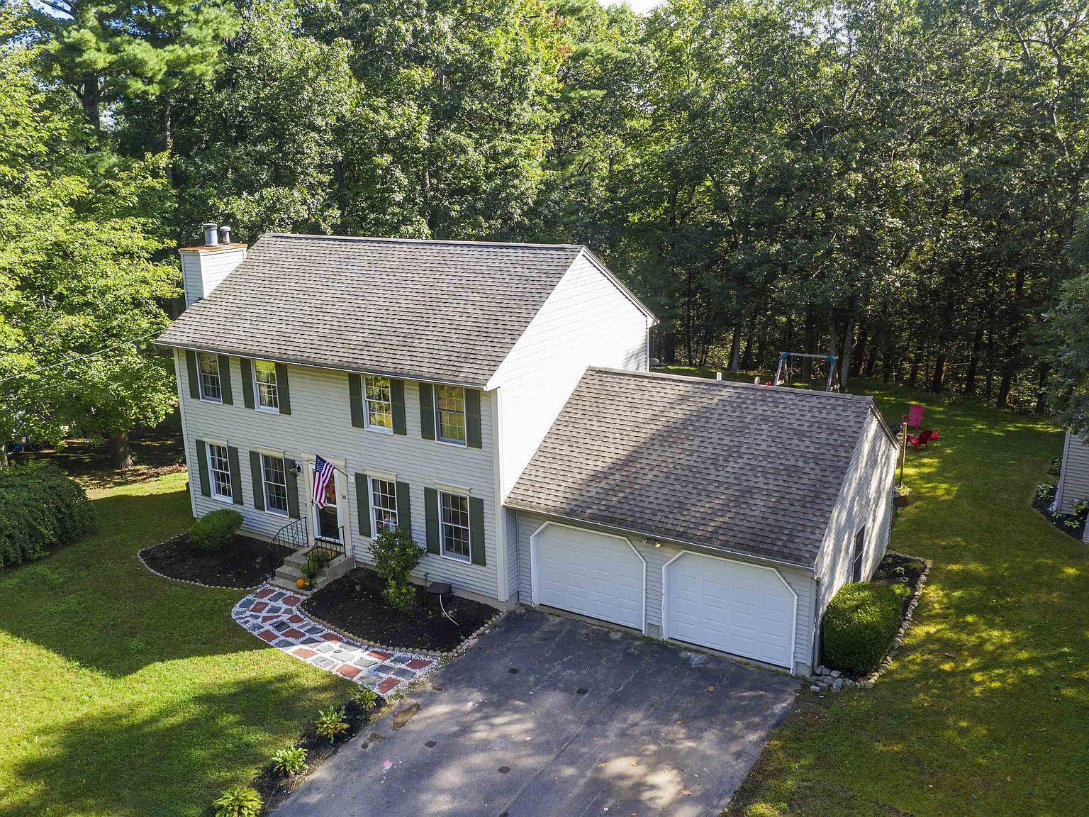 16 Anna Circle, Derry, NH 03038 | Zillow