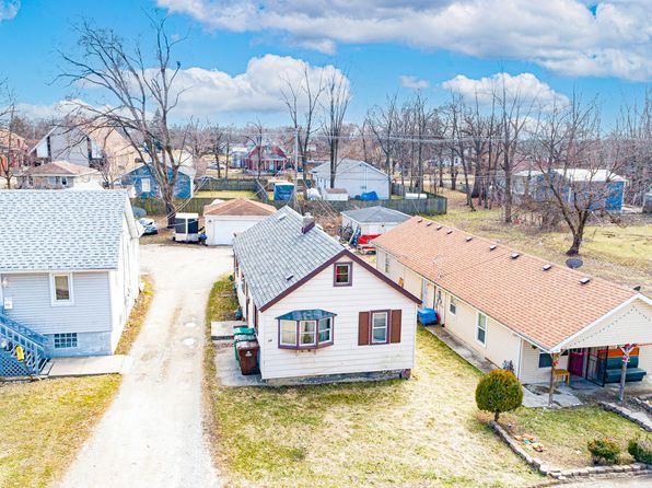 Fairmont IL Real Estate - Fairmont IL Homes For Sale | Zillow