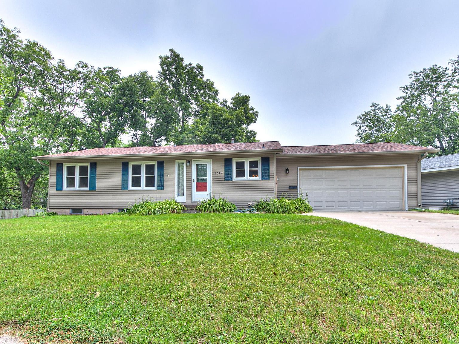 1312 Wisconsin Cir, Ames, IA 50014 | Zillow