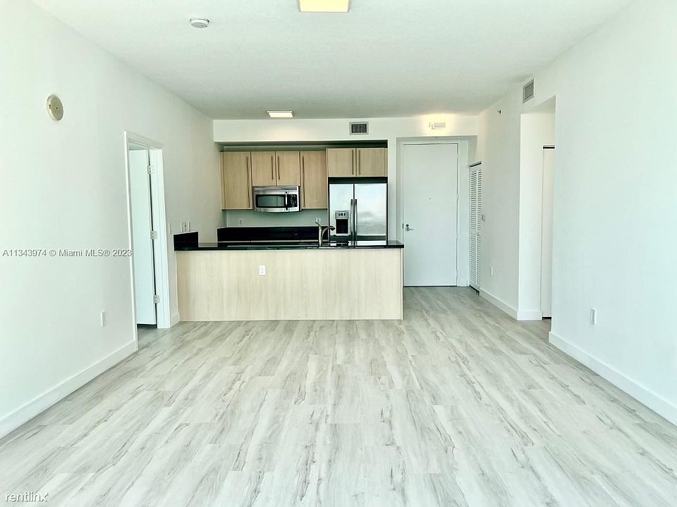 79 SW 12th St, Miami, FL 33130 | Zillow