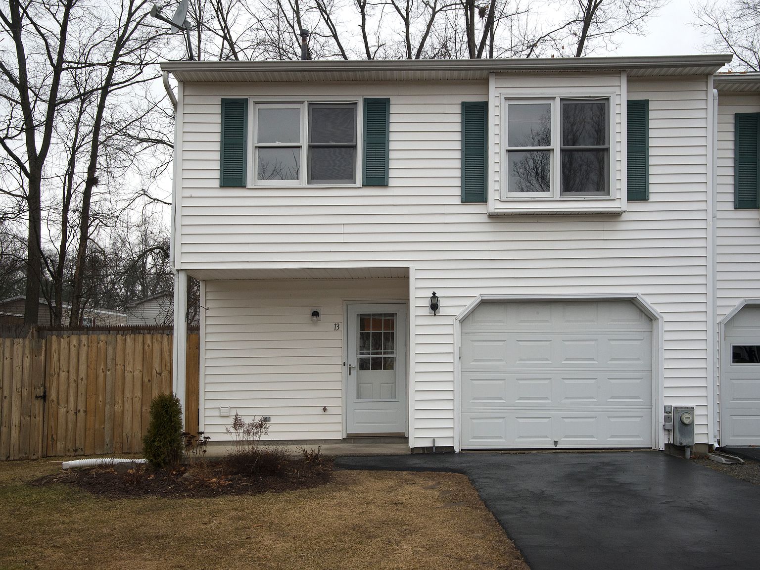 13 Clubhouse Dr, Saratoga Springs, NY 12866 | Zillow