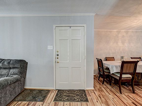 7900 Westheimer Rd APT 202, Houston, TX 77063 | MLS #17012992 | Zillow