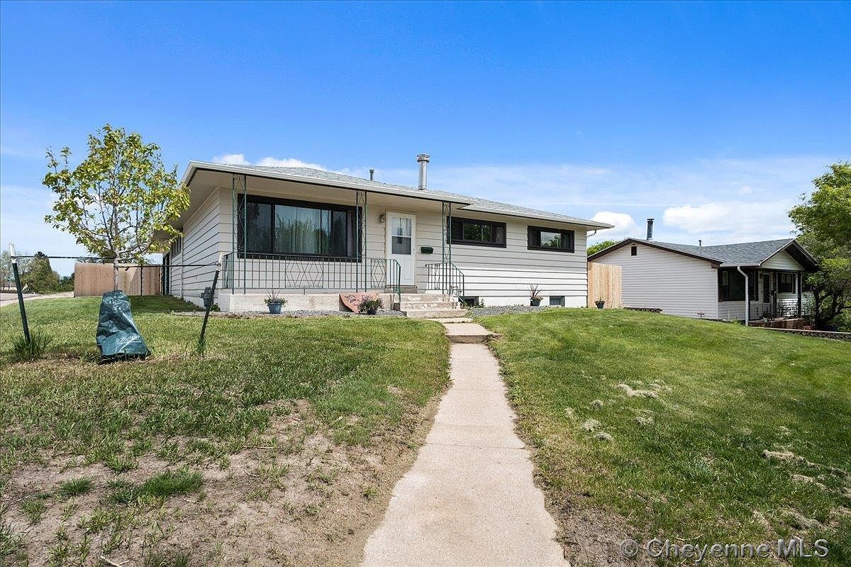 3555 Birch Pl, Cheyenne, WY 82001 | Zillow