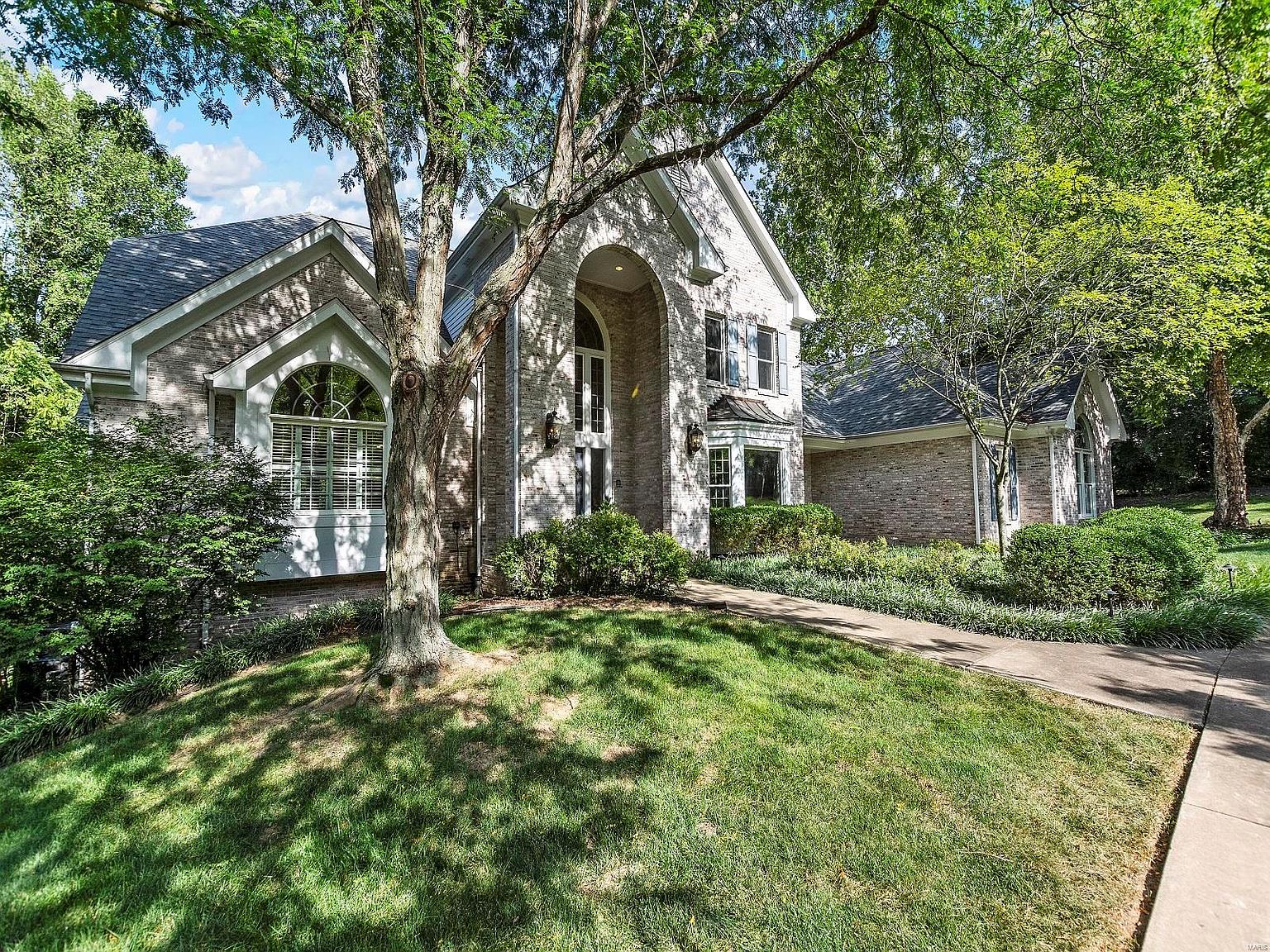 1220 S Mason Rd, Saint Louis, MO 63131 | Zillow