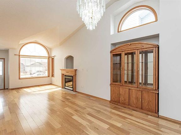 48 S Duval Close, Red Deer, AB T4R 2Y7 | MLS #A2305282 | Zillow