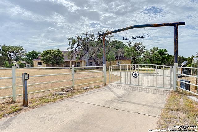 5980 Bump Gate Rd, Pipe Creek, TX 78063 | Zillow