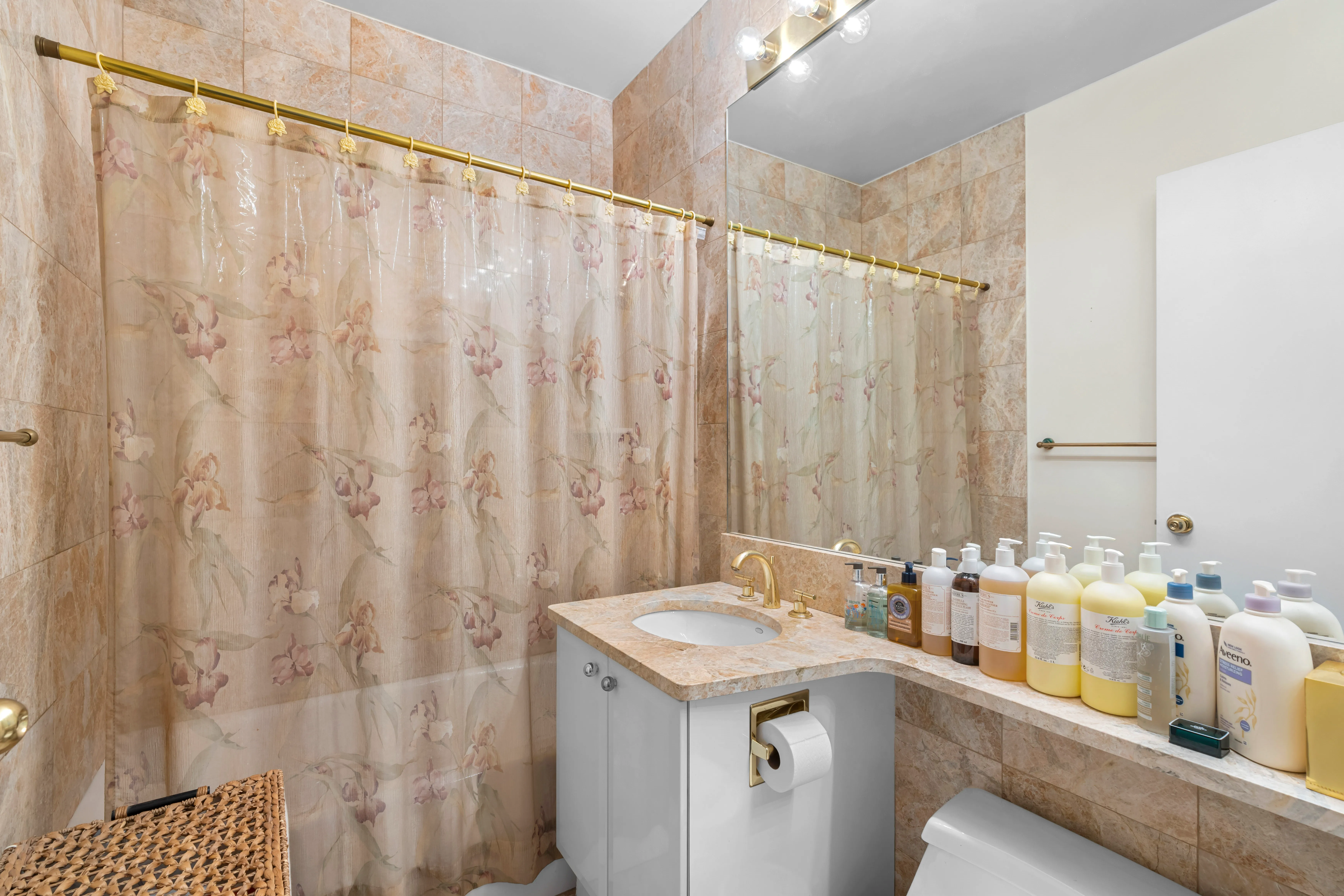 200 Riverside Boulevard #4F in Lincoln Square, Manhattan | StreetEasy