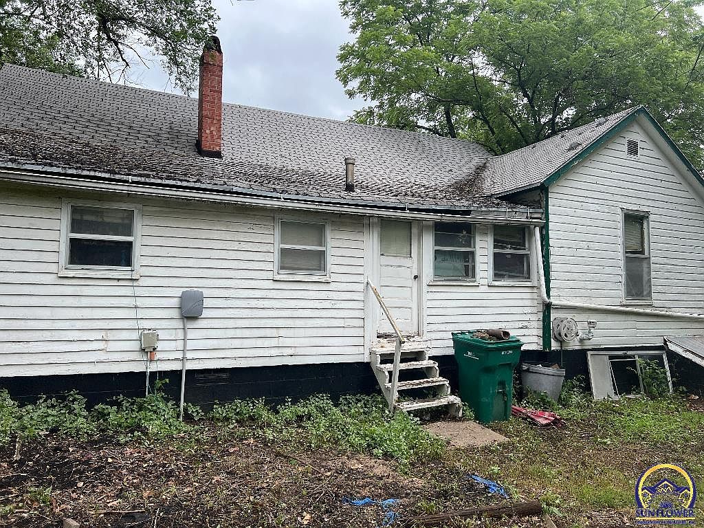 402 Central Ave, Denison, KS 66419 | Zillow