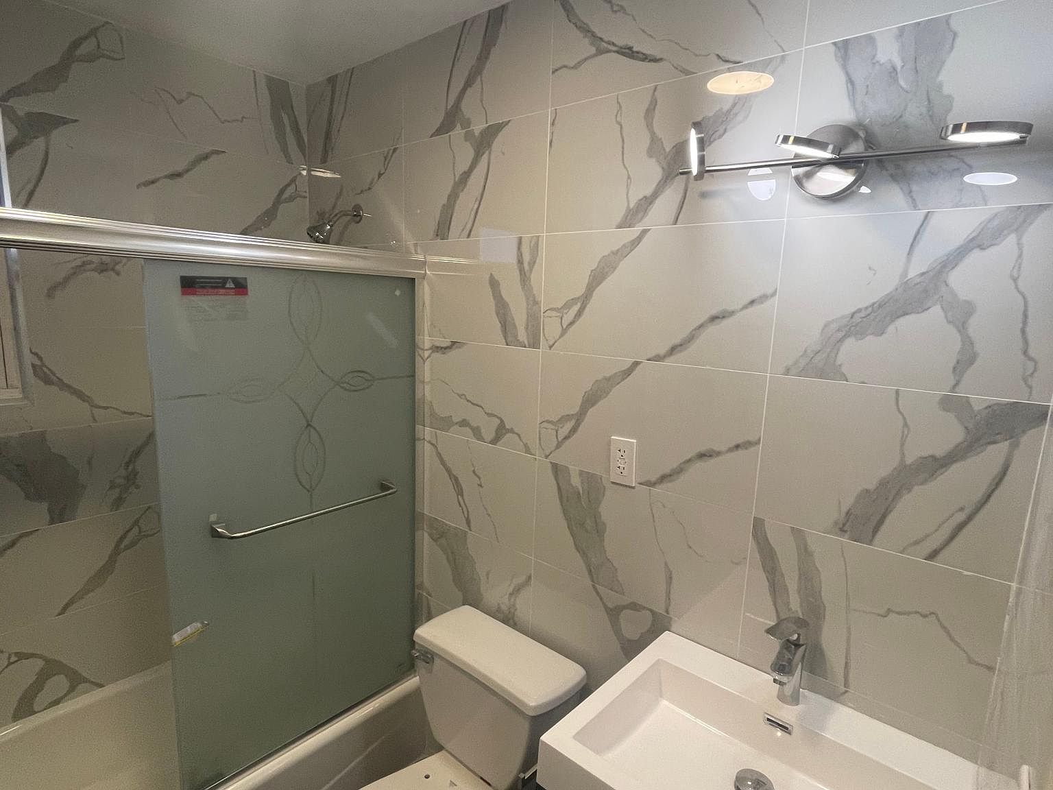 2463 E 21st St FLOOR 1, Brooklyn, NY 11235 | Zillow