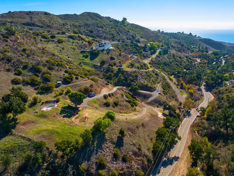 3450 Decker Canyon Rd, Malibu, CA 90265 | MLS #22-222399 | Zillow