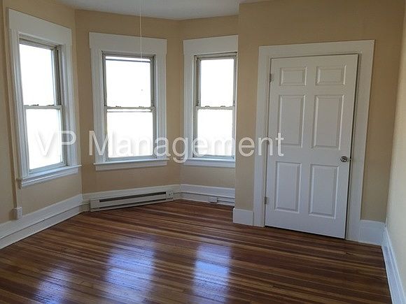 691 State St, Springfield, MA 01109 | Zillow