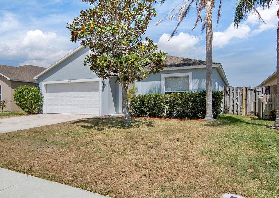 800 Wickham Lakes Dr, Melbourne, FL 32940 | Zillow