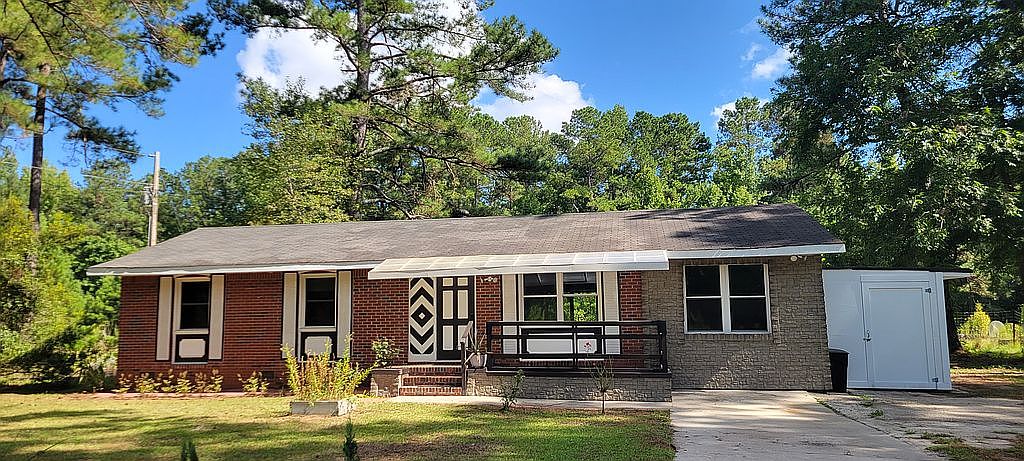 305 Camelot Dr, Rowesville, SC 29133 | Zillow