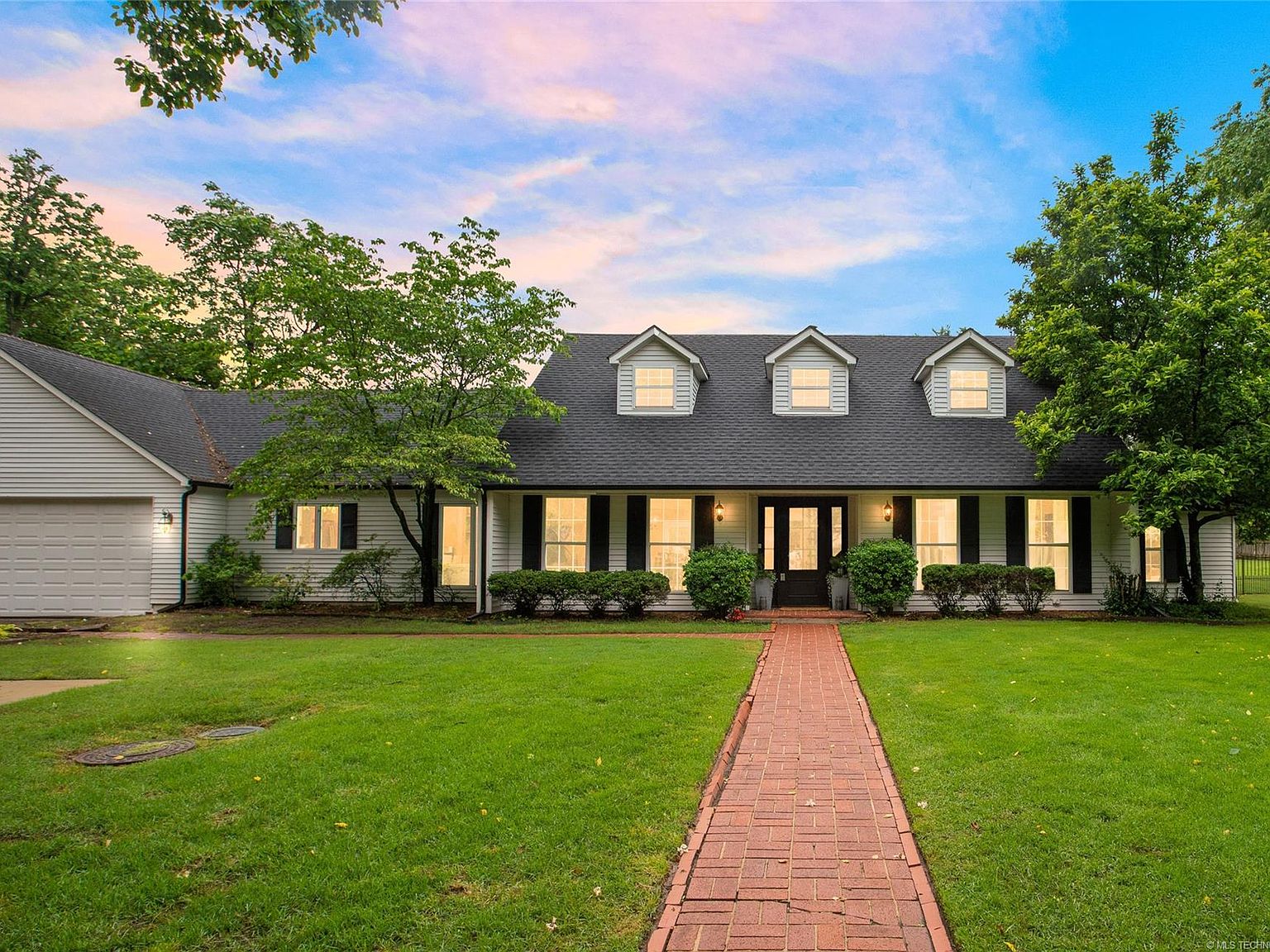 3308 Hyde Park Ave, Muskogee, OK 74403 | Zillow