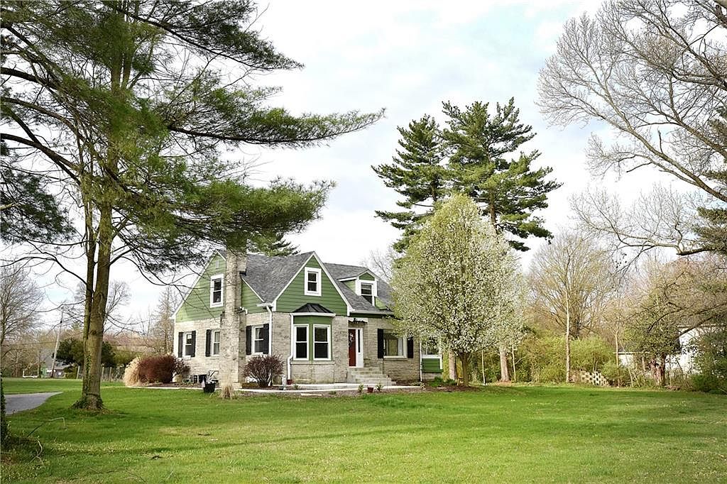 7070 Dover Rd, Indianapolis, IN 46220 | Zillow