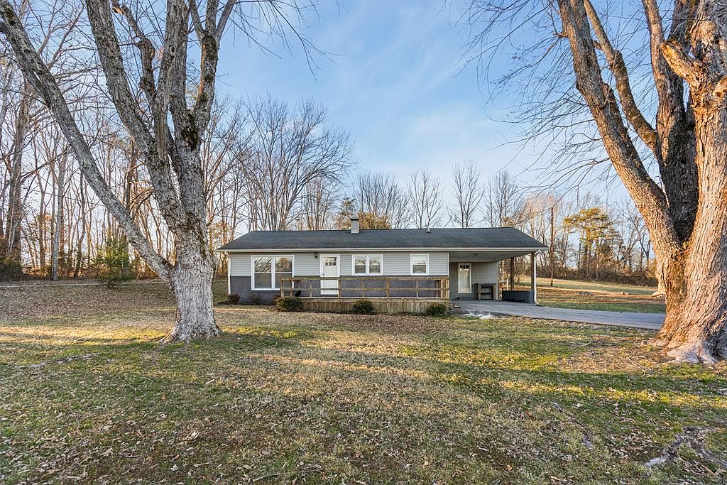 10440 McMinnville Hwy, Quebeck, TN 38579 | Zillow