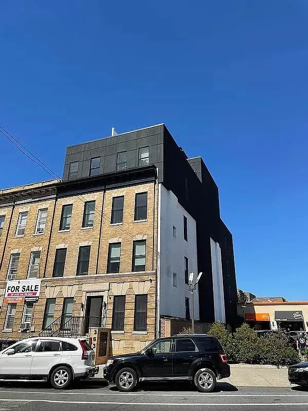 363 Neptune Avenue #4C in Brighton Beach, Brooklyn | StreetEasy