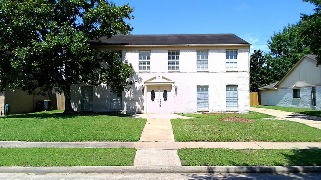 7918 Addicks Clodine Rd, Houston, TX 77083 | Zillow