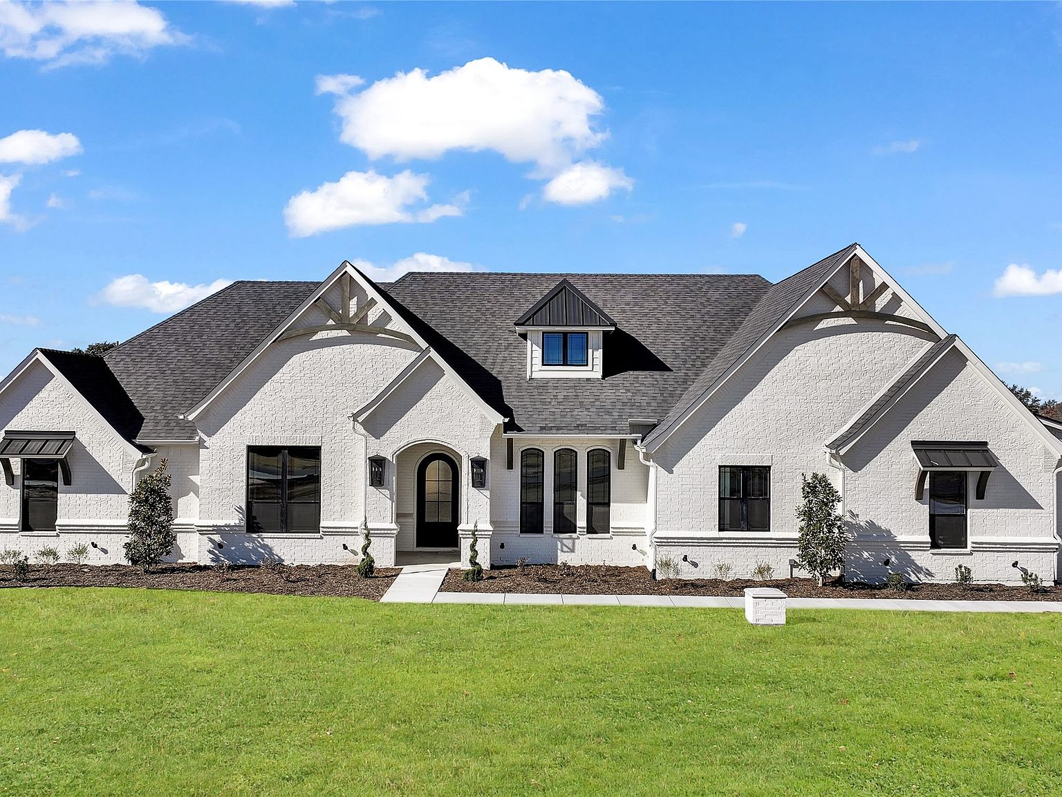 469 Royal Santana Run, Weatherford, TX 76087 | Zillow