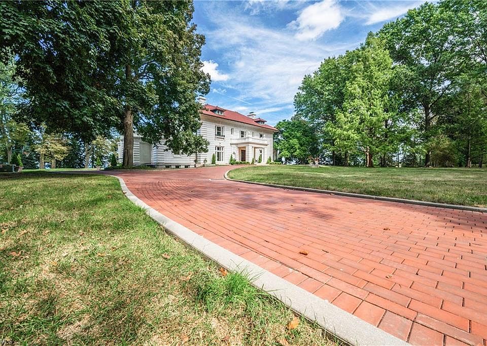 11320 Harbor View Dr, Cleveland, OH 44102 | Zillow