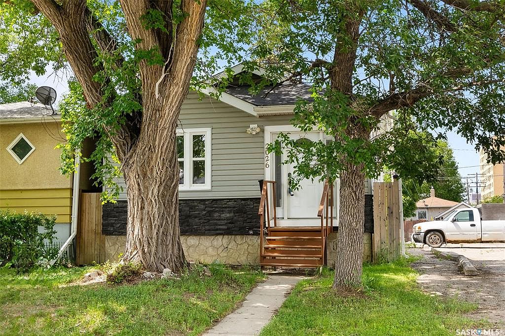 2026 Atkinson STREET, Regina, SK S4N 3W7 | MLS #SK977465 | Zillow