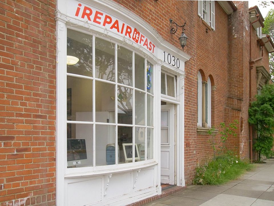 1030 E Green St, Pasadena, CA 91106 | Zillow