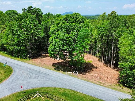 4045 Rolling Hill Dr #9B, Tobaccoville, NC 27050 | MLS #1180505 | Zillow
