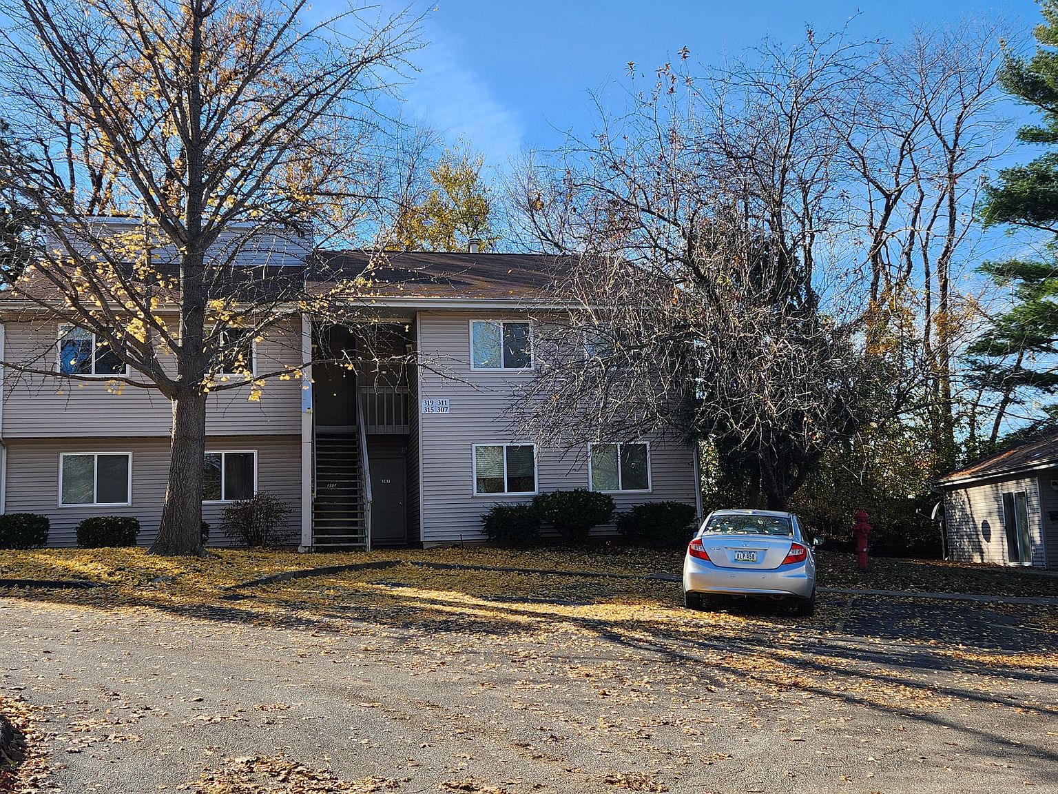 319 Willowind Pl #319, Iowa City, IA 52246 | Zillow