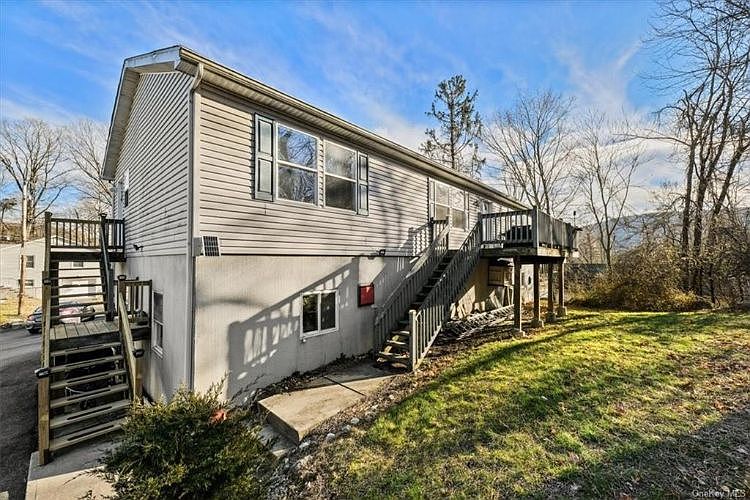 6 Montgomery Rd #2, Fort Montgomery, NY 10922 | Zillow