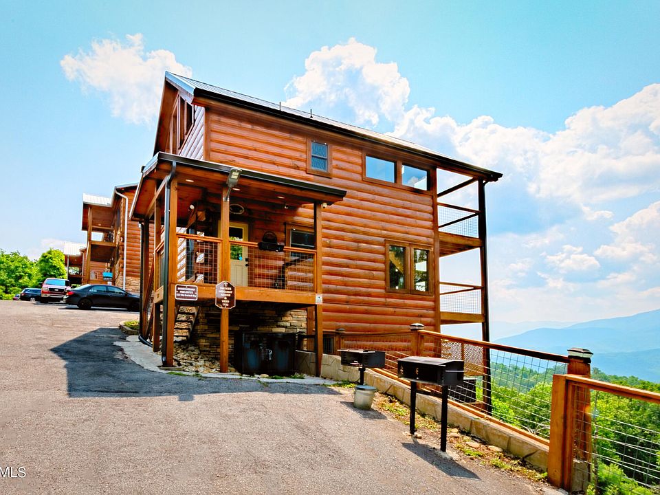 1132 Villa Overlook Way, Gatlinburg, TN 37738 | Zillow