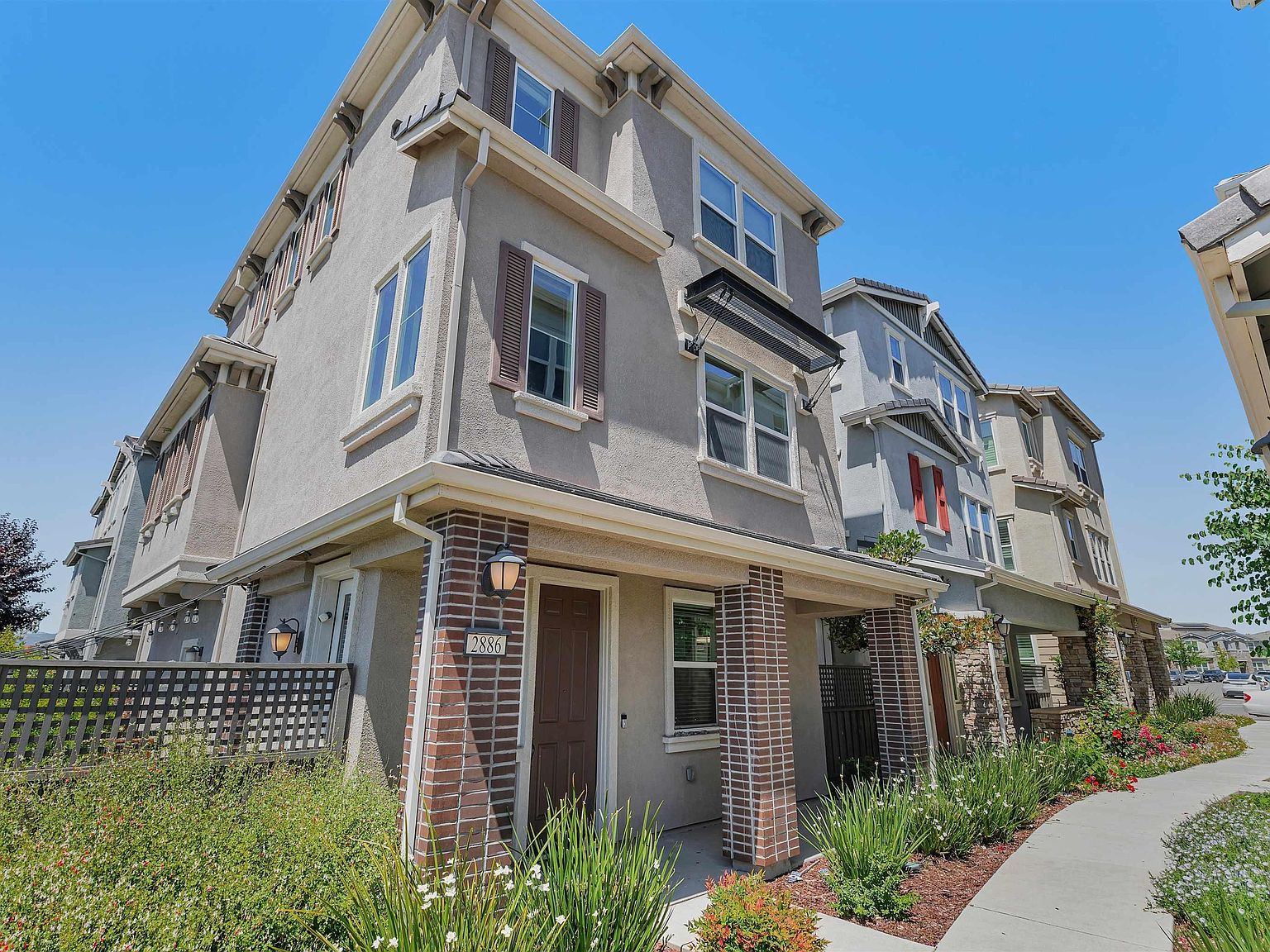 2886 Stringham Way, Dublin, CA 94568 | Zillow